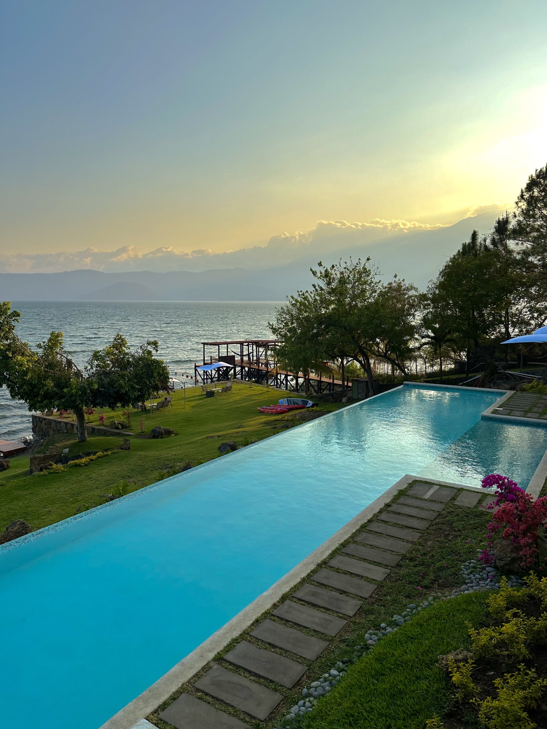 Hoteles – Coatepeque – Cardedeu Hotels